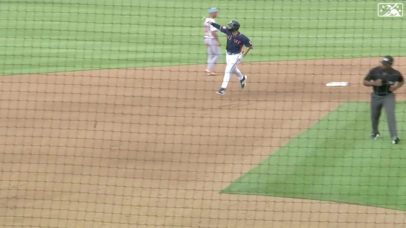 Ignacio Alvarez hooks a two-run home-run fair to left | 07/15/2023 ...