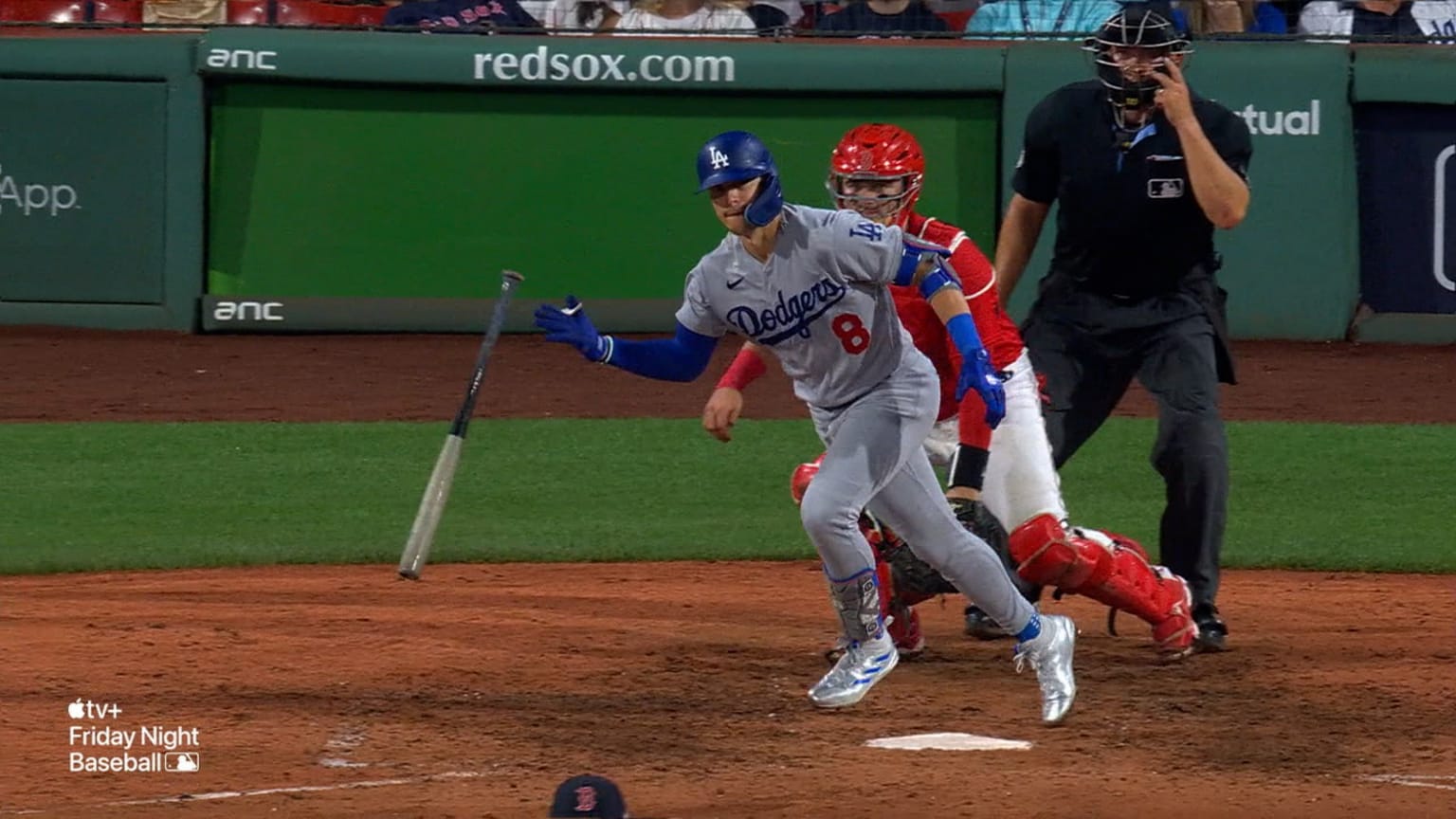 Hernández hits an RBI single to tie the game at 3 | 08/25/2023 | Los ...