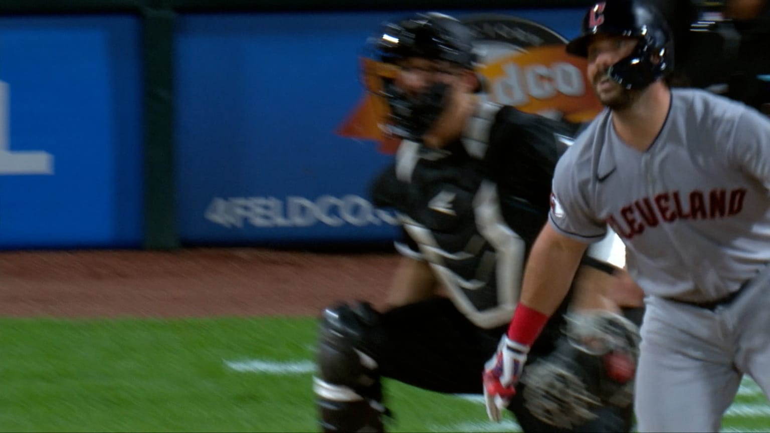 Austin Hedges scores Giménez in the top of the 2nd | 09/20/2022 ...