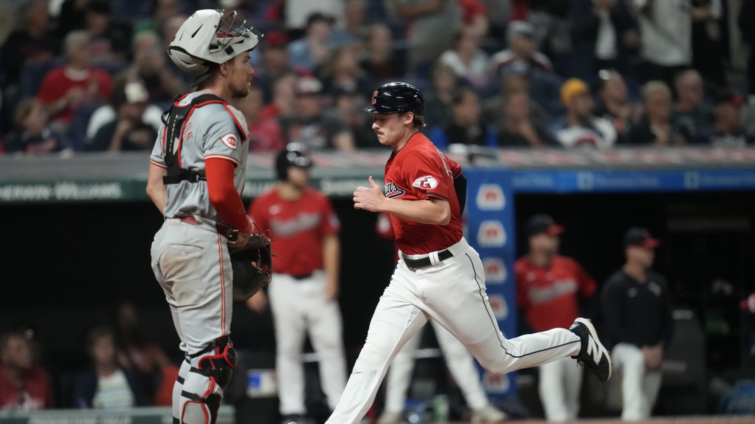 Josh Naylor's sac fly | 09/24/2024 | Cleveland Guardians