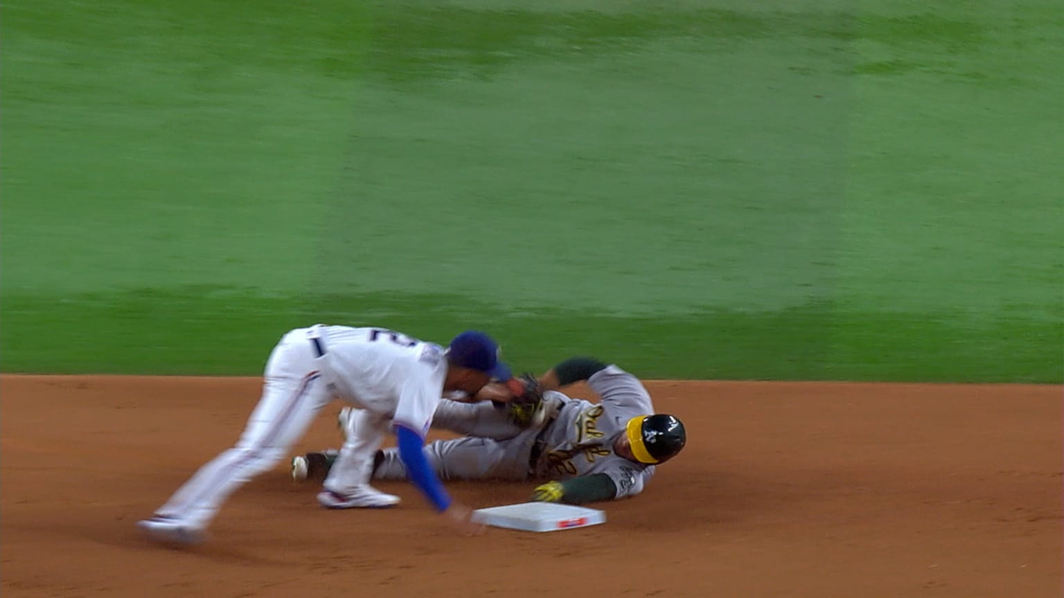 Ramón Laureano safe at second | 09/14/2022 | Atlanta Braves