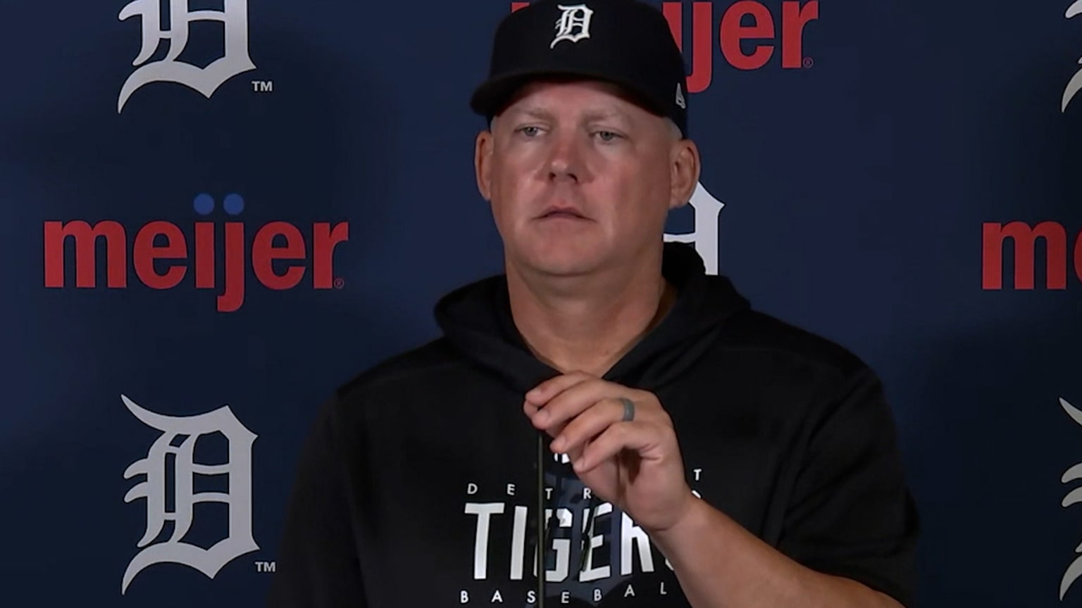 A.J. Hinch discusses offense, E-Rod in loss to Astros | 08/26/2023 ...