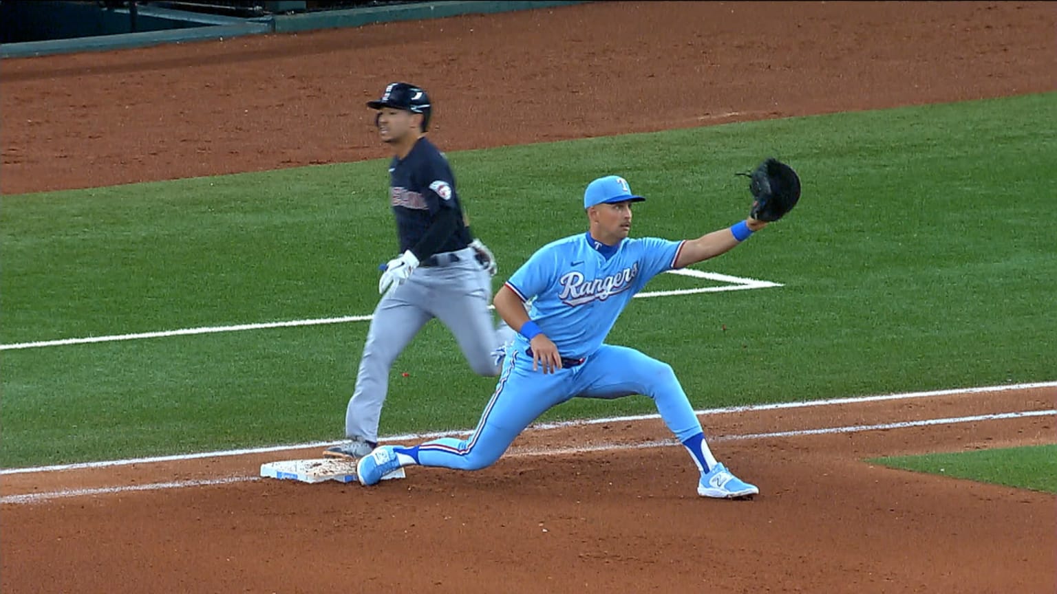 Cleveland challenges the out call on the field | 07/16/2023 | Cleveland ...