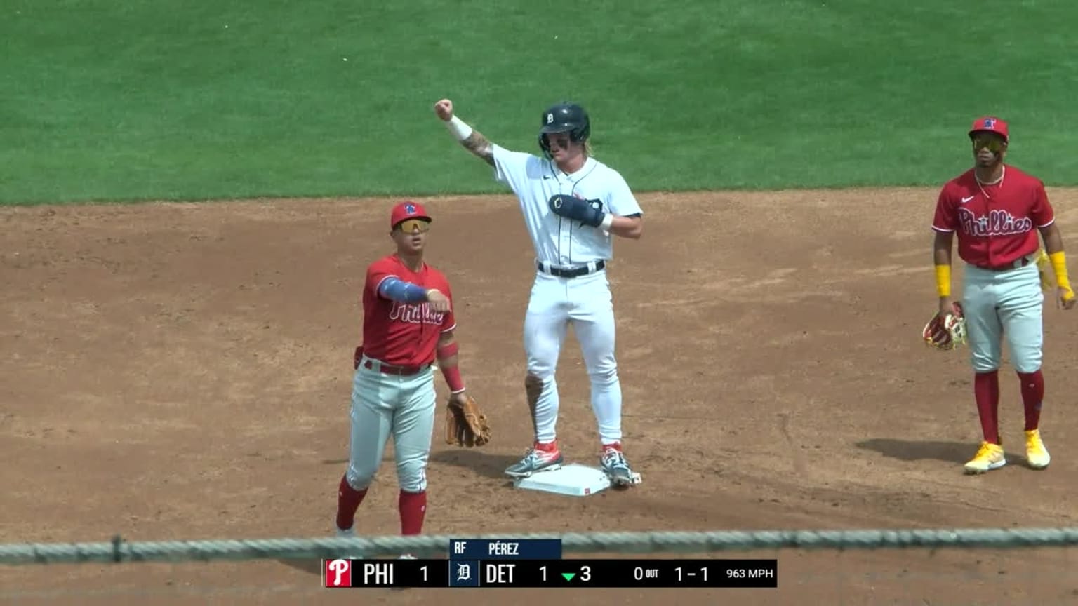 Tigers' No. 1 prospect Max Clark swipes second base | 03/16/2024 ...