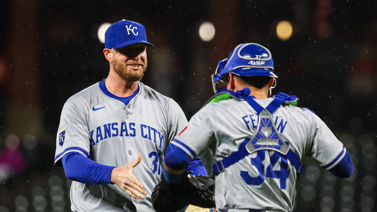 Will Smith seals the 4-1 win for the Royals | 04/02/2024 | Kansas City ...