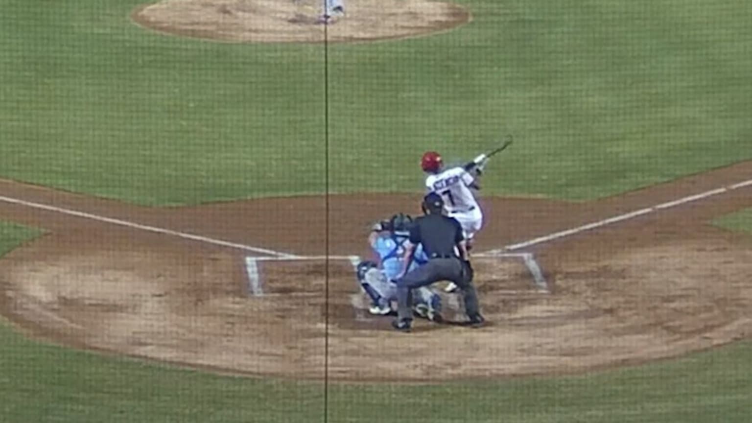 Adrian Placencia lifts a sacrifice fly to left field | 11/11/2023 | MLB.com