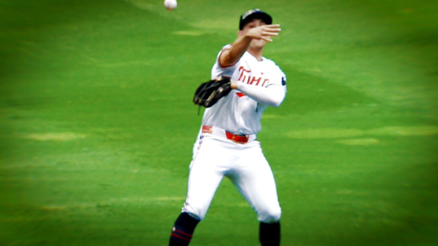 Daily Dash: Crow-Armstrong's slide, Walker's dive | 22/08/2025 ...