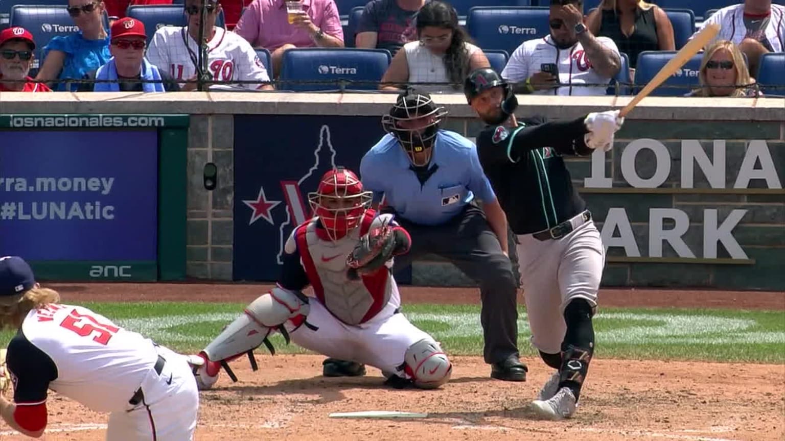 Christian Walker suelta jonrón solitario en el 9no | 20/06/2024 | Los D ...