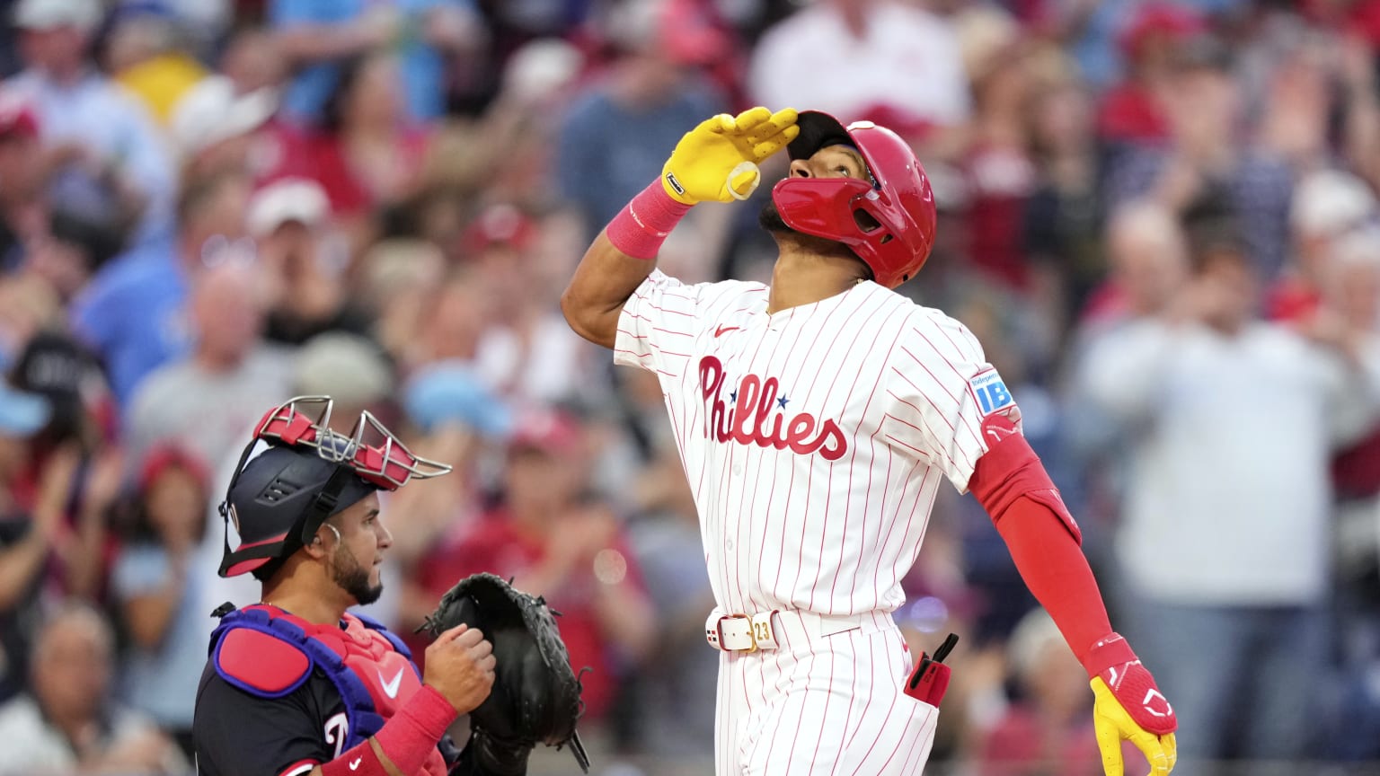 Johan Rojas' first homer of the season | 04/29/2025 | Philadelphia Phillies
