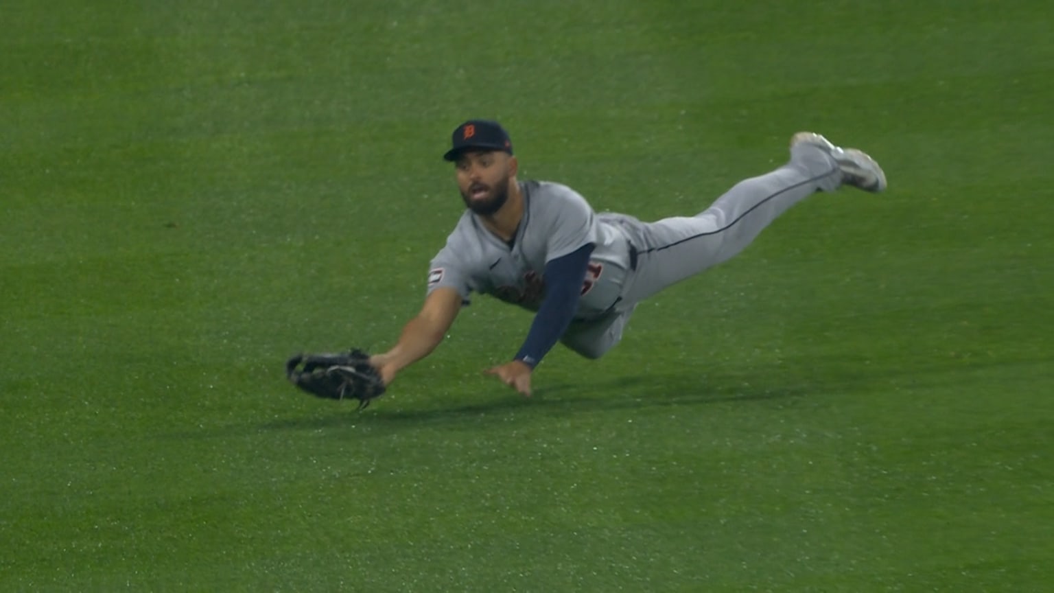 Riley Greene's sweet diving snag | 06/04/2025 | Detroit Tigers