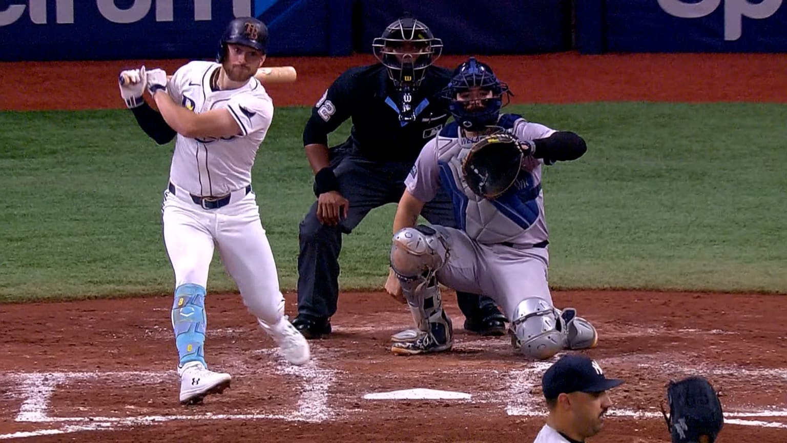 Brandon Lowe pega hit remolcador en la 3ra | 11/07/2024 | Los Rays de Tampa Bay