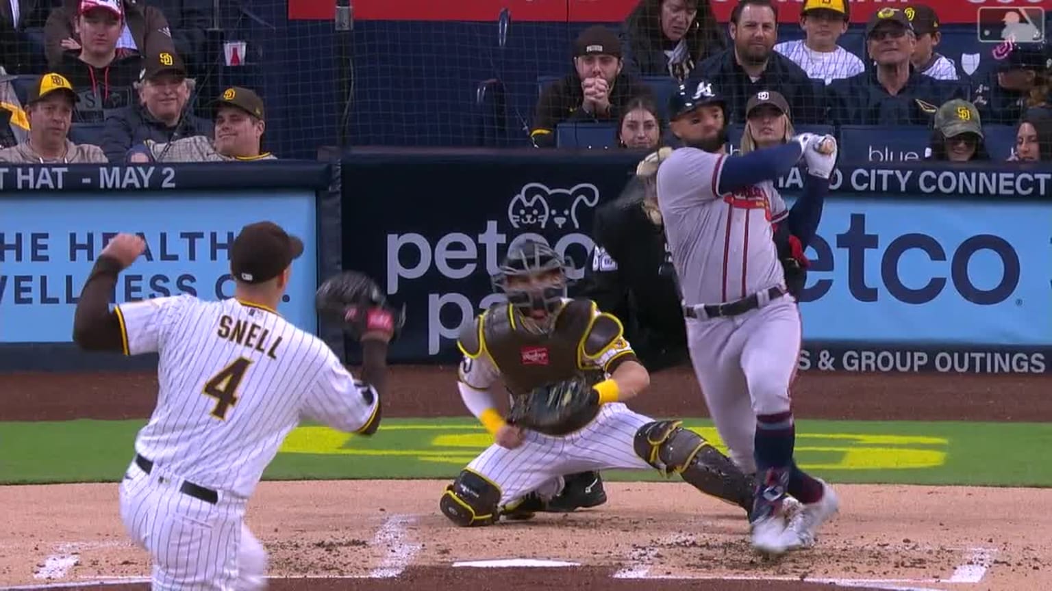 Pillar opens scoring off ground-rule double in 2nd | 04/18/2023 | MLB.com