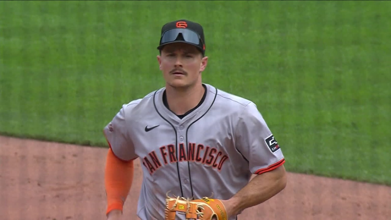Matt Chapman's great spinning throw | 05/23/2024 | San Francisco Giants
