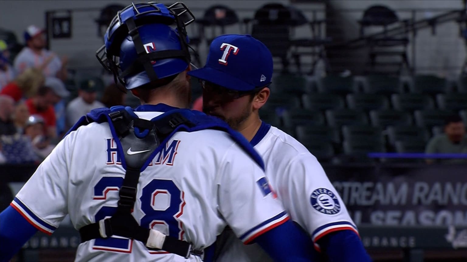 Dane Dunning gets the save | 04/29/2025 | Texas Rangers