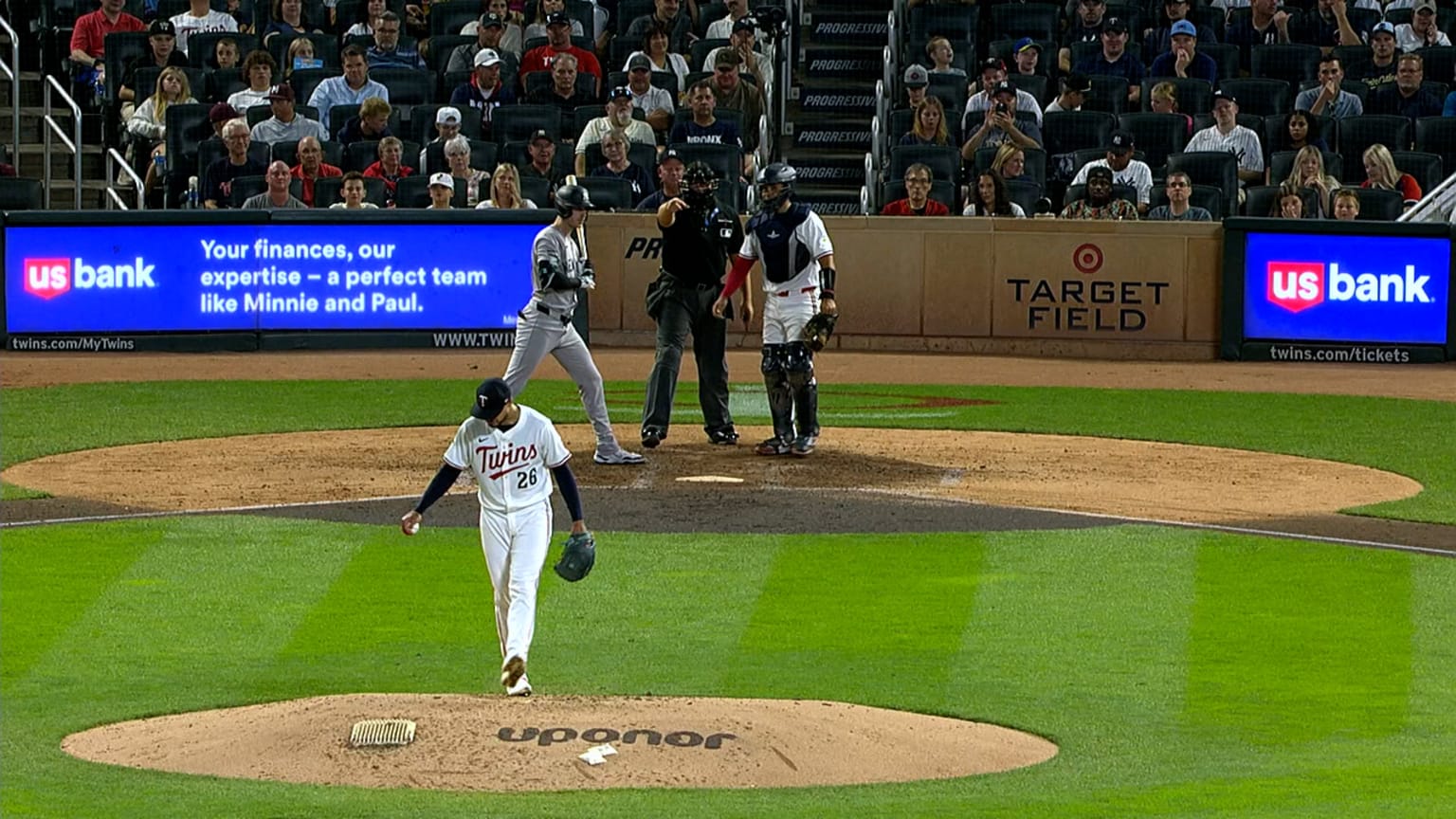 Ben Rice scores on a balk | 09/17/2025 | New York Yankees