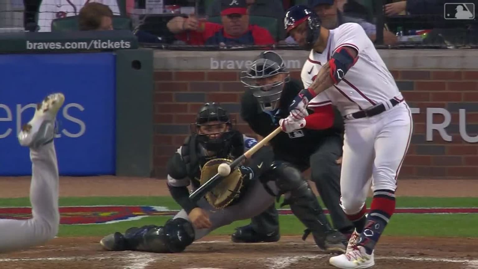 Kevin Pillar rips an RBI double to left field | 04/25/2023 | Atlanta Braves