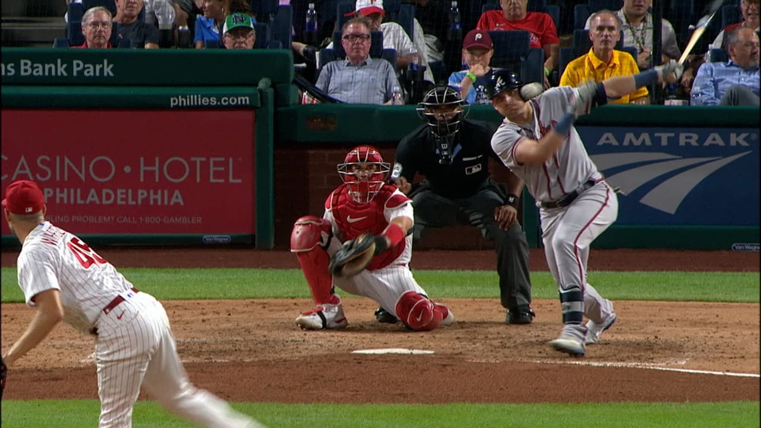 Austin Riley rips a single to center field in the 5th | 09/12/2023 ...