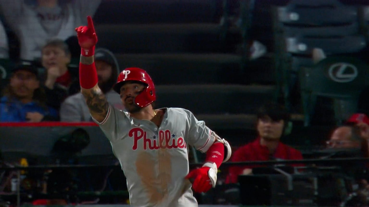 Nick Castellanos' game-tying home run (2) | 04/30/2024 | Philadelphia ...