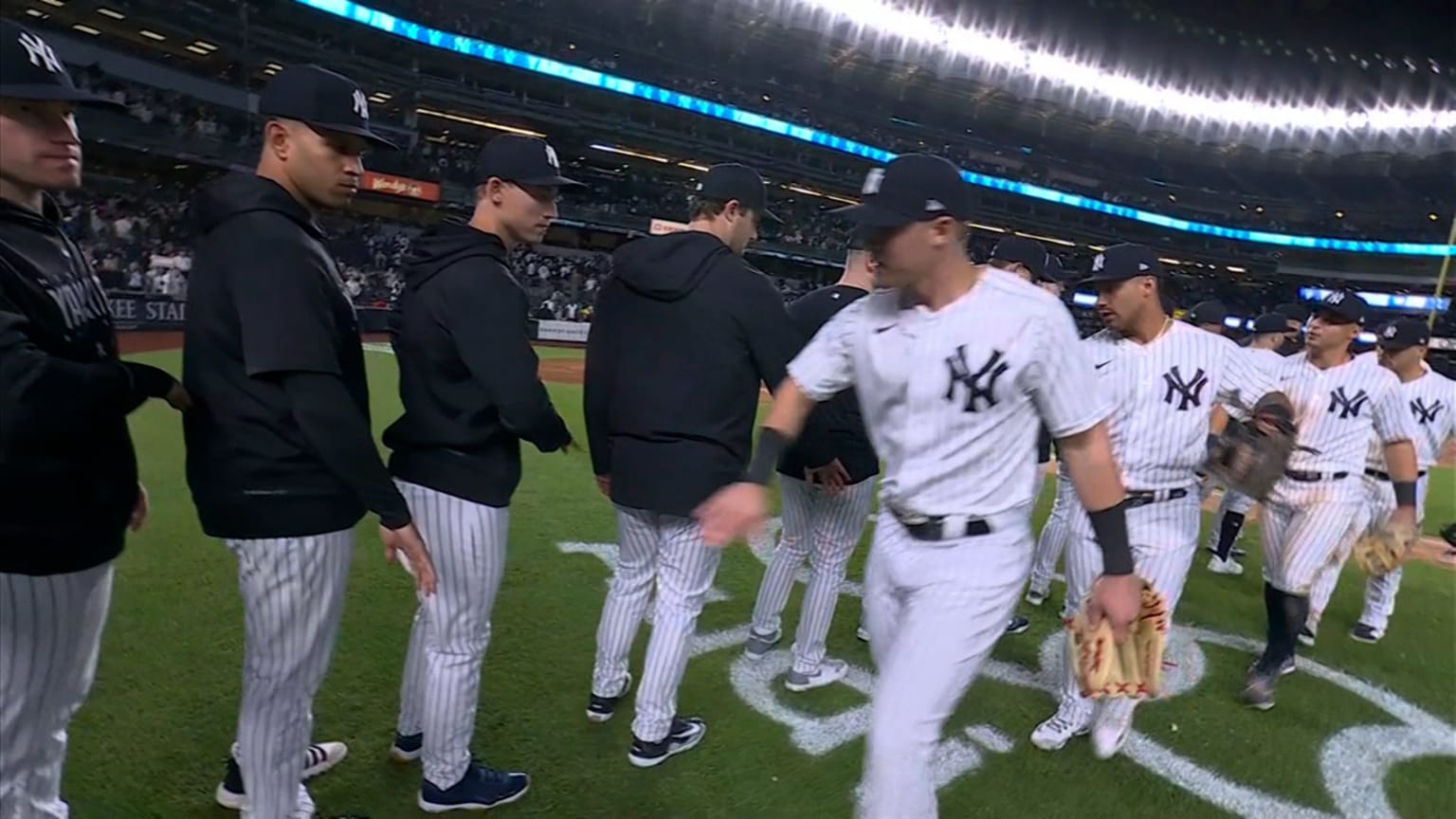 Clay Holmes secures the Yankees' 5-3 win | 09/21/2023 | New York Yankees