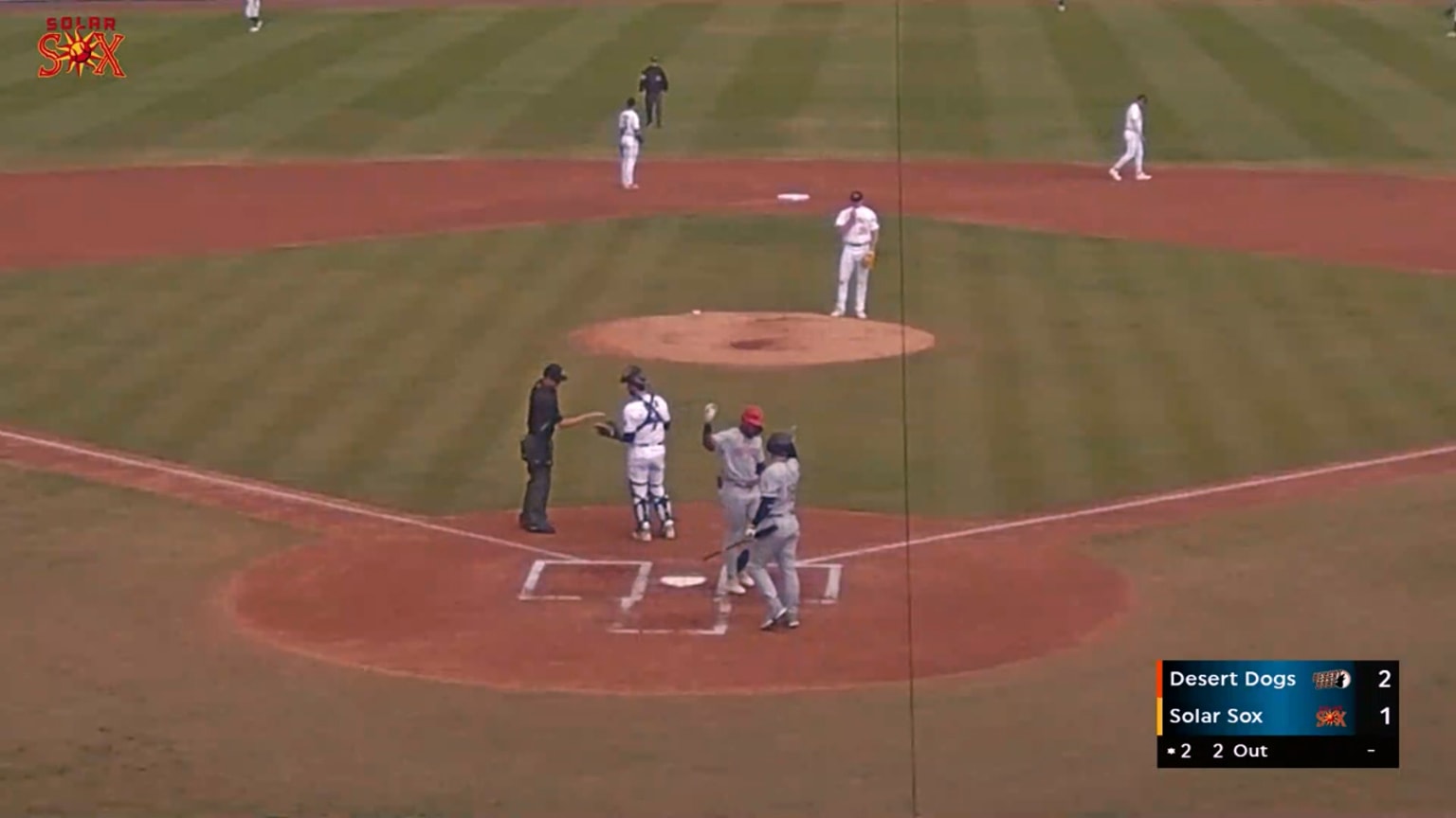 Rece Hinds hits a solo home run in the Fall League | 11/09/2022 ...