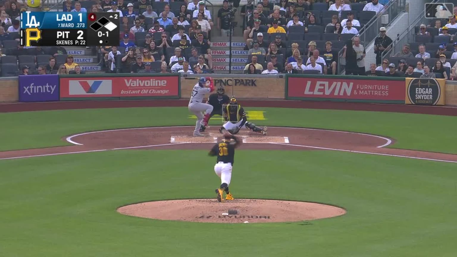Ball 1 overturned to strike 2 after ABS challenge | 06/09/2026 | MLB.com