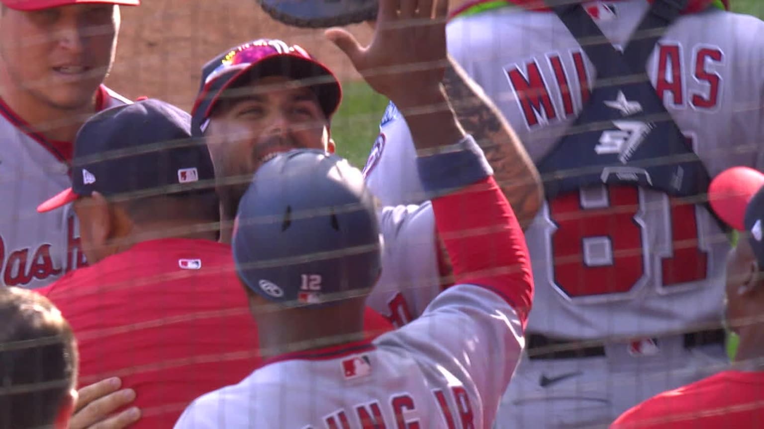 The Nationals turn a double play to secure a 2-1 win | 09/17/2023 ...