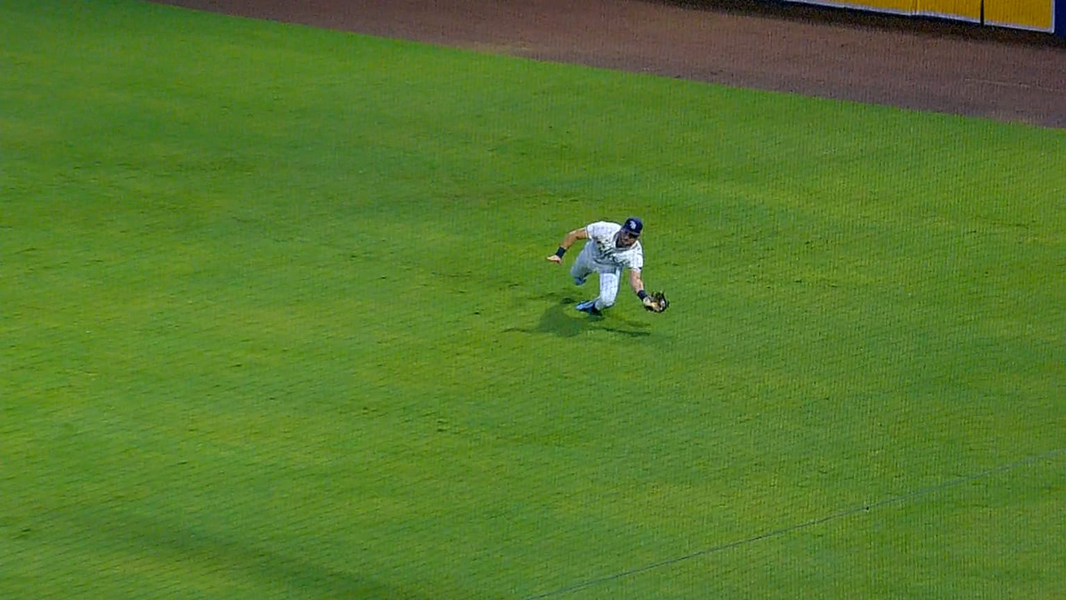 Josh Lowe's terrific diving catch | 07/23/2025 | Tampa Bay Rays