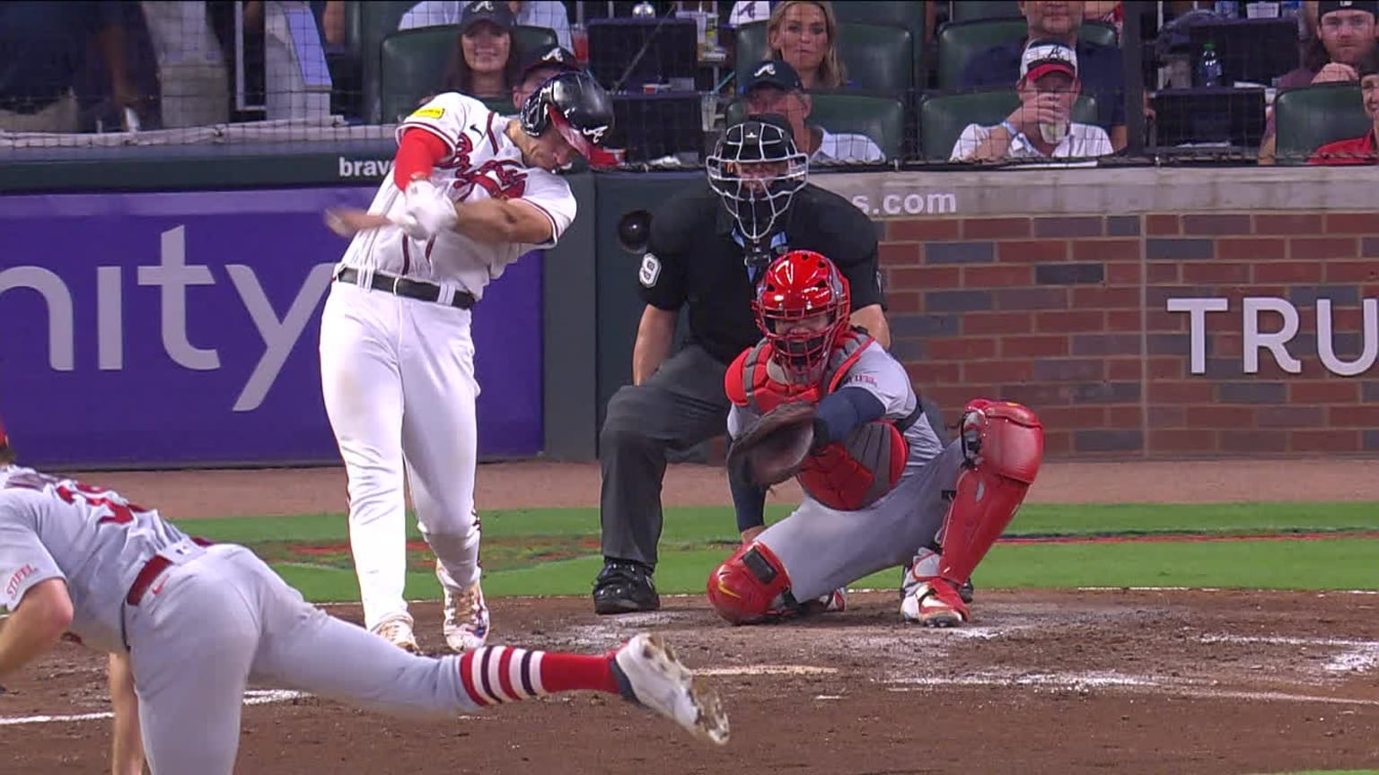 Matt Olson hits a solo home run in the 6th | 09/05/2023 | MLB.com
