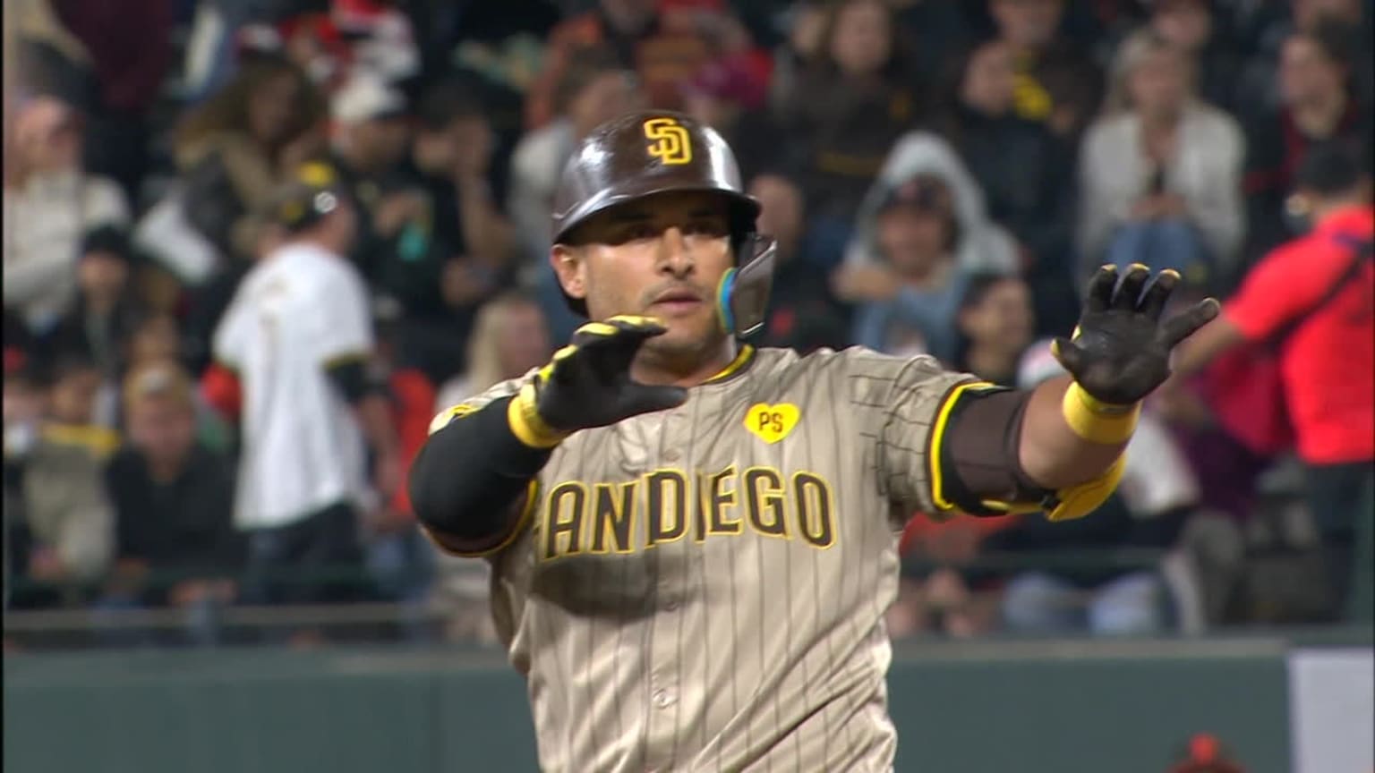 Solano castiga a los Gigantes con cuatro hits | 14/09/2024 | Los Padres ...