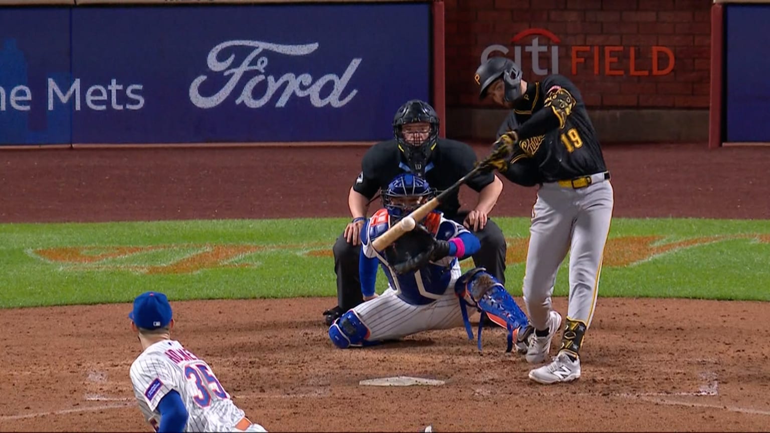 Jared Triolo da HR de 2 carreras | 14/05/2025 | Los Pirates de Pittsburgh