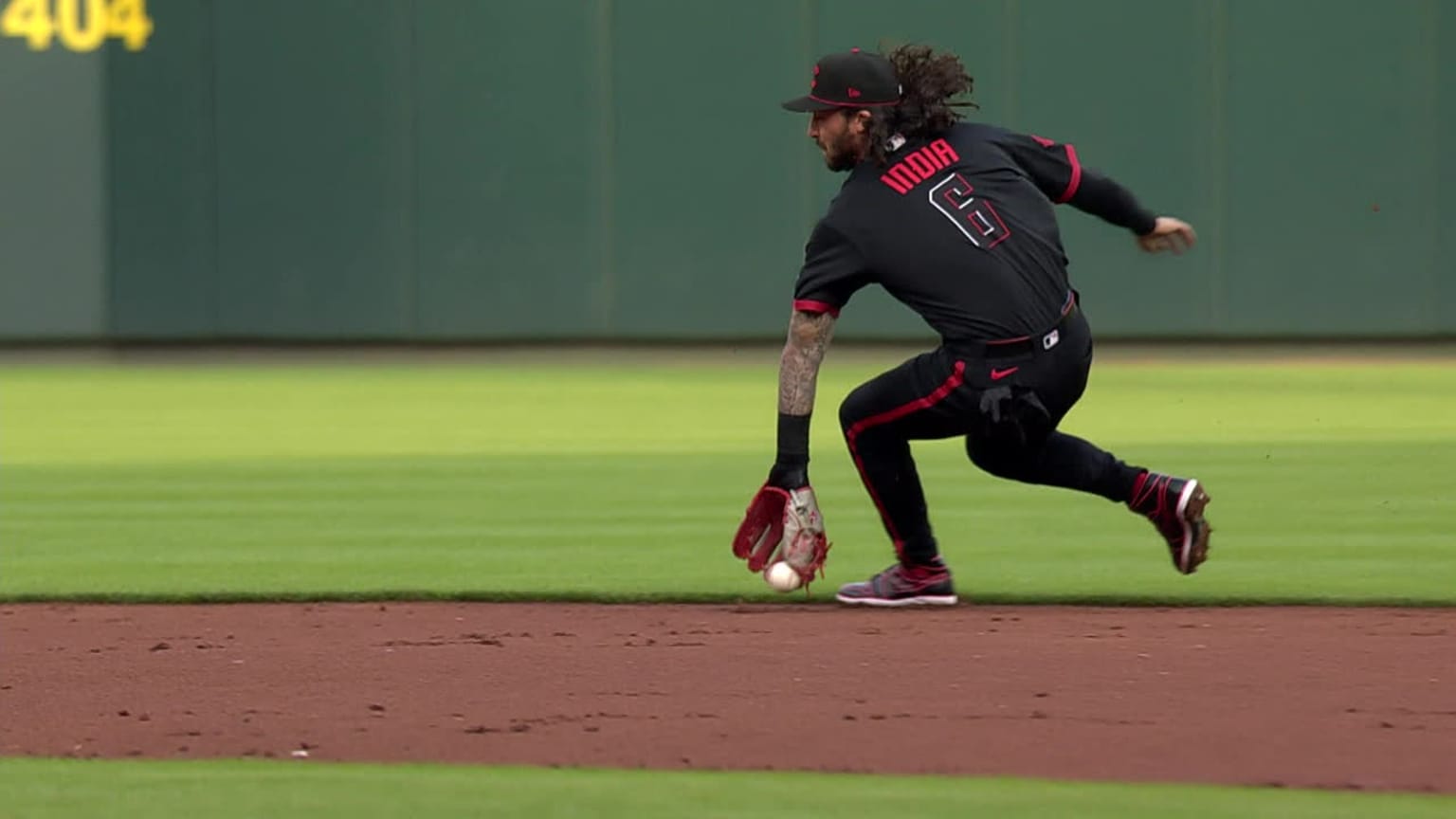 Jonathan India makes a slick backhanded sliding stop | 05/19/2023 ...