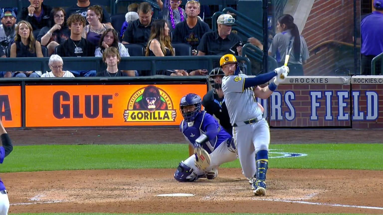 Rhys Hoskins' game-tying sacrifice fly | 07/01/2024 | Milwaukee Brewers