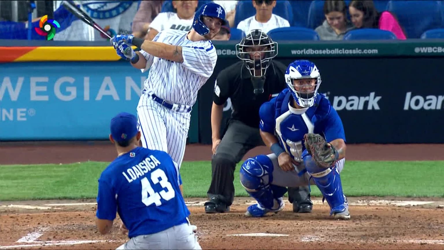 Spencer Horwitz ties the game with an RBI single | 03/12/2023 | Toronto ...