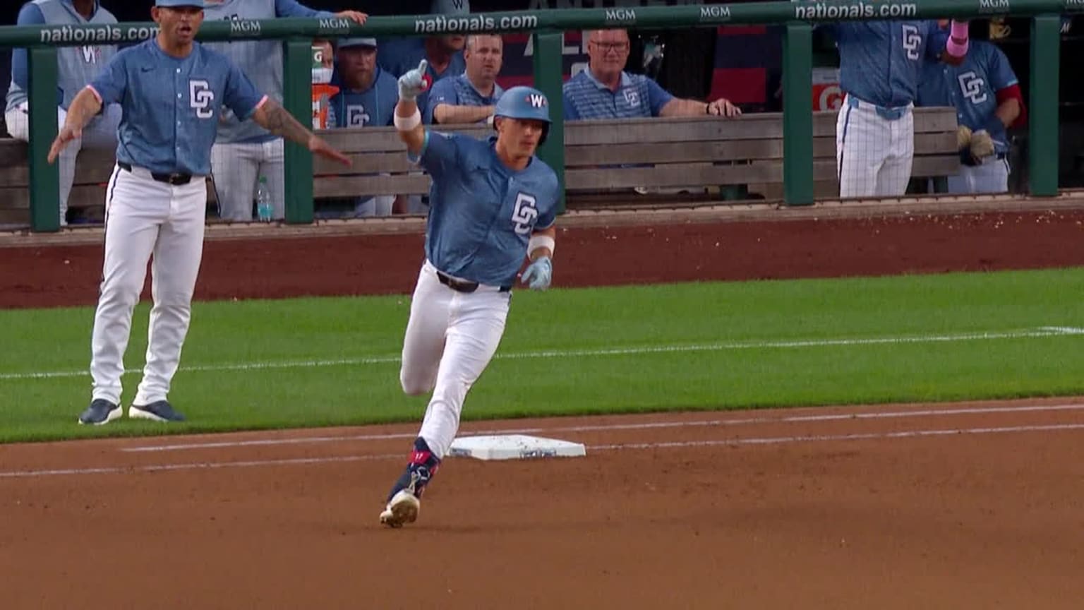 Alex Call libera jonrón solitario en el 7mo | 06/06/2025 | Lasmayores.com