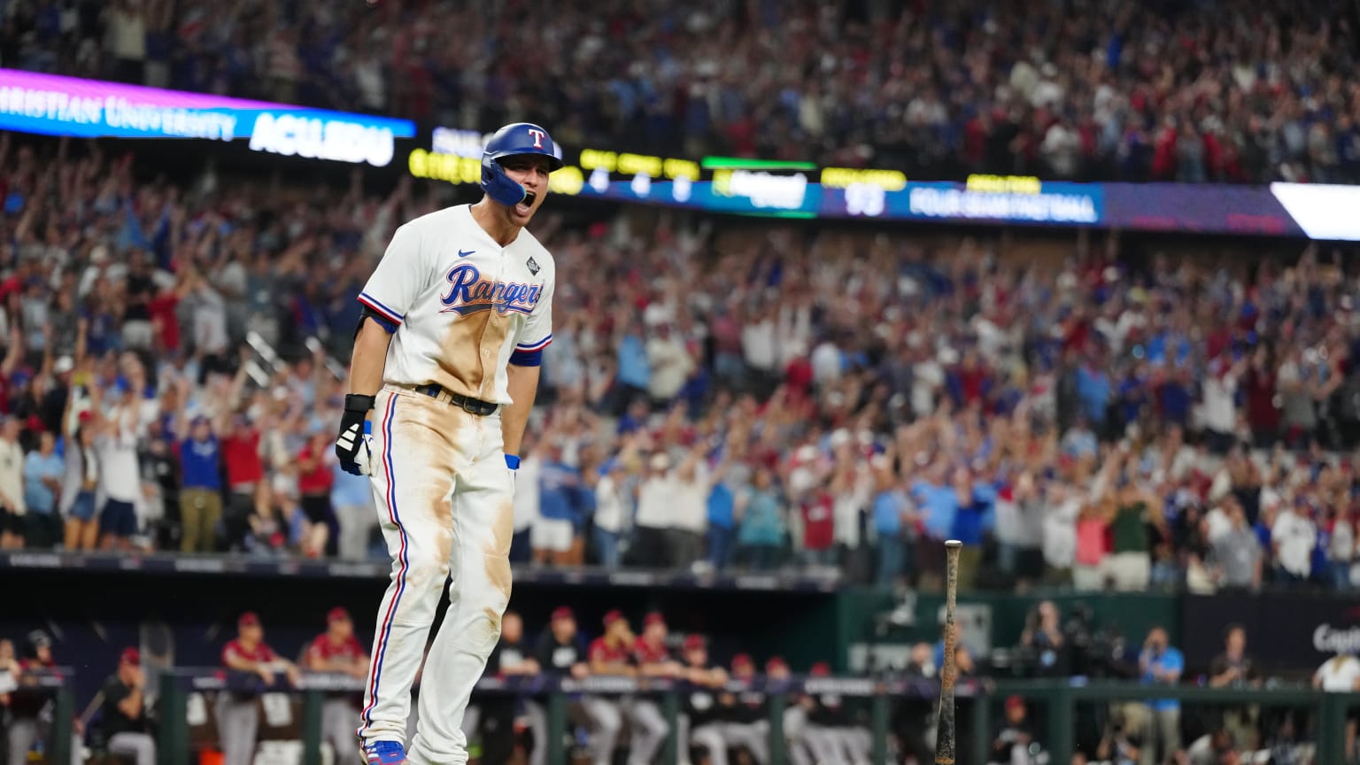 Corey Seager ties the game with a home run in the 9th | 10/27/2023 | MLB.com