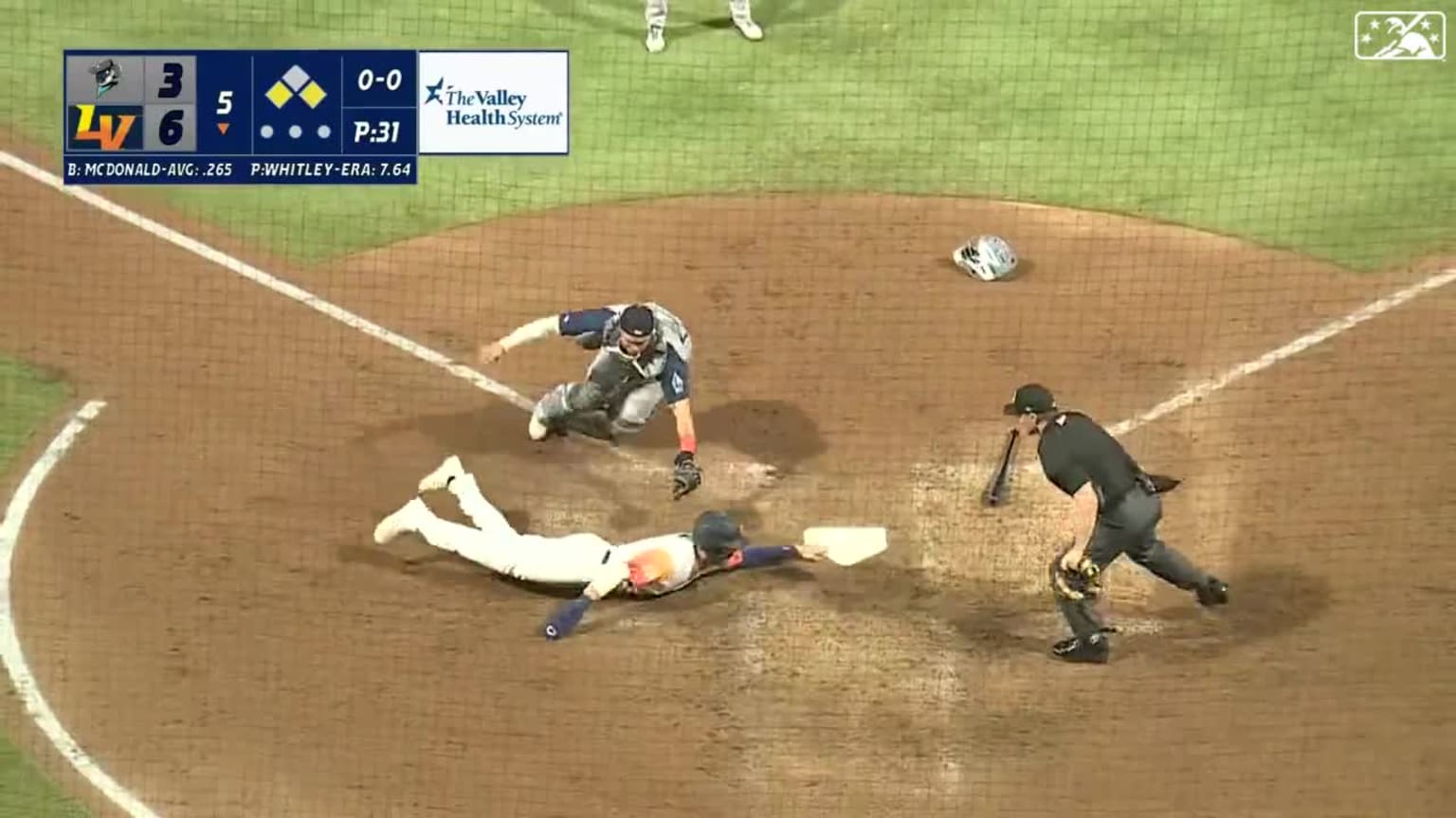 Las Vegas executes safety squeeze play | 08/28/2022 | Athletics