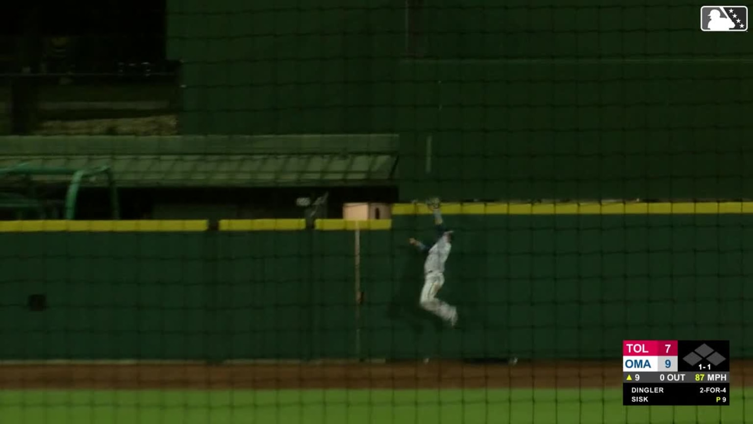 Drew Waters' impressive leaping catch | 07/10/2024 | Kansas City Royals