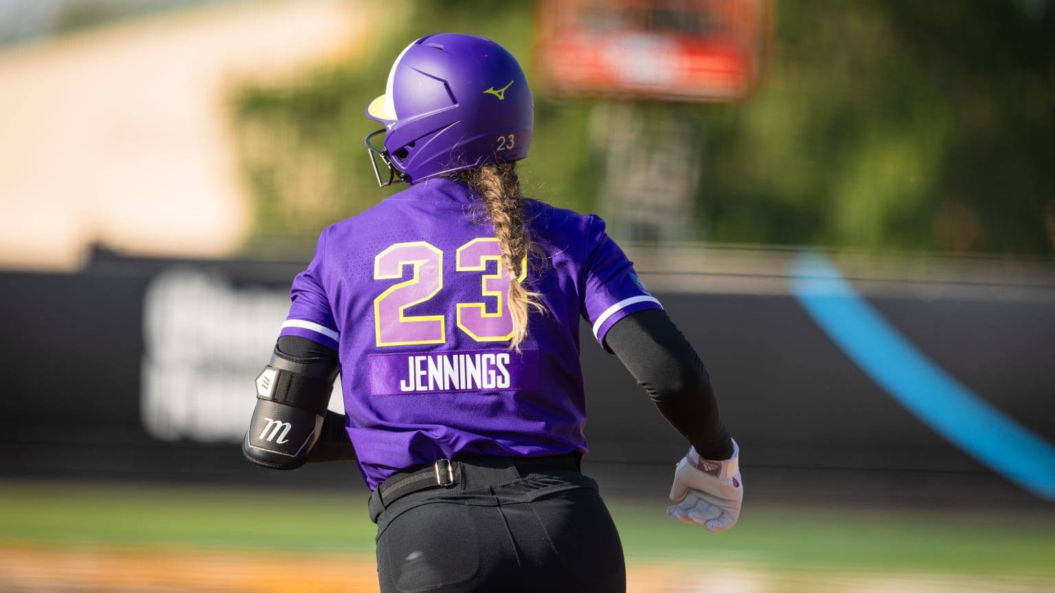 Tiare Jennings' solo home run | 06/10/2025 | MLB.com