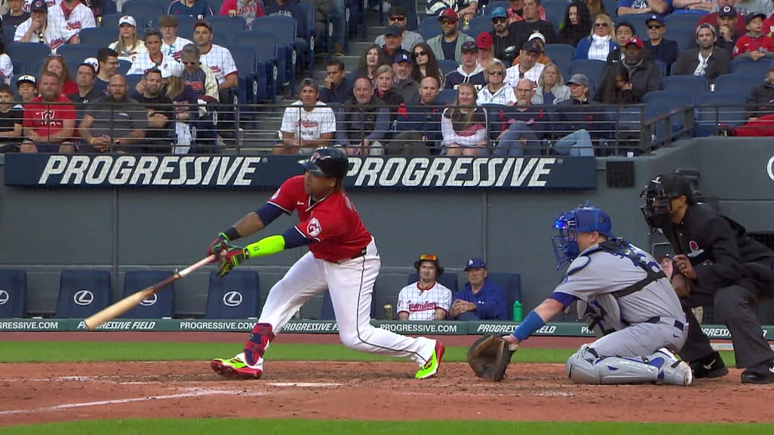 José Ramírez extends hitting streak to 19 games | 05/26/2025 ...