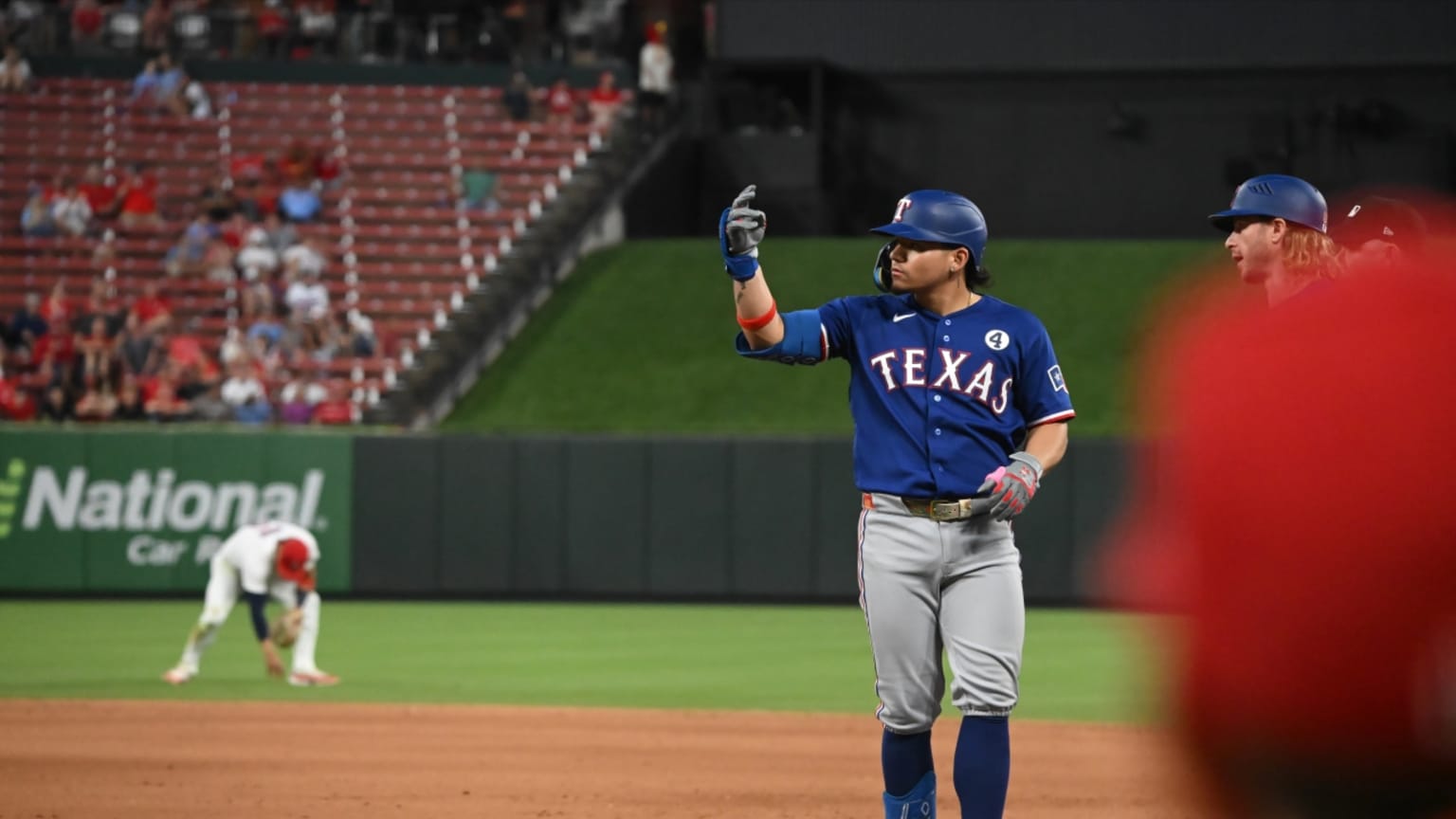 Alejandro Osuna pega un sencillo remolcador | 02/06/2026 | Los Rangers ...
