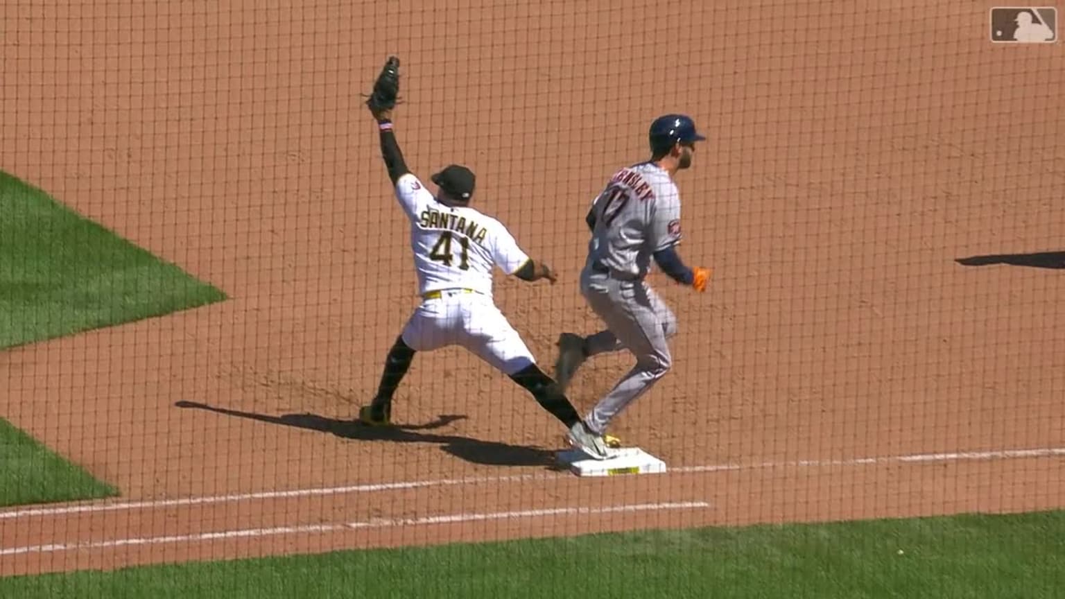 David Hensley reaches 1st after overturned call | 04/12/2023 | Houston ...