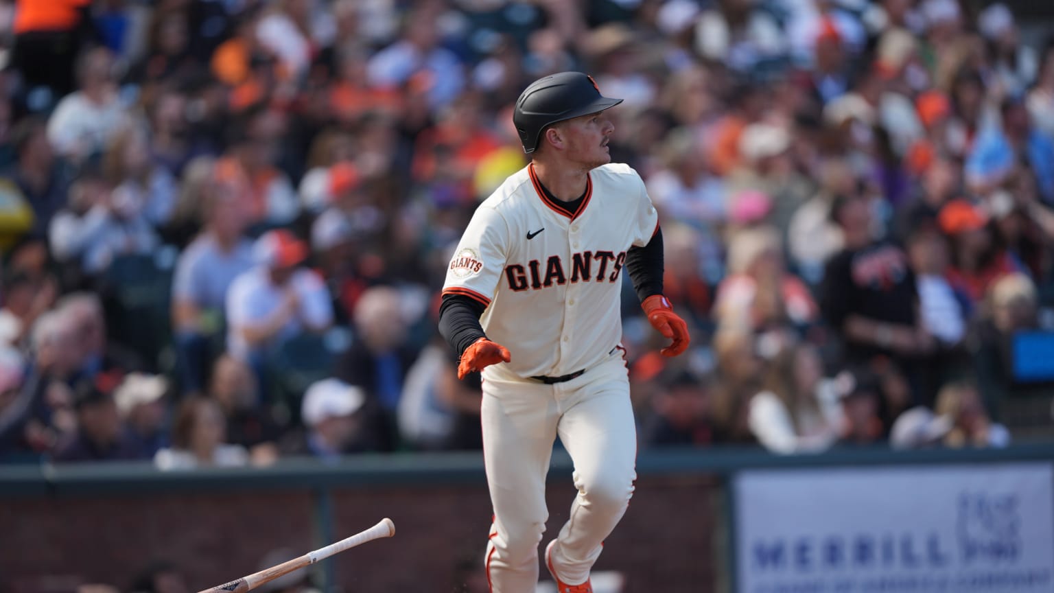 Matt Chapman's solo home run (15) | 07/27/2025 | MLB.com