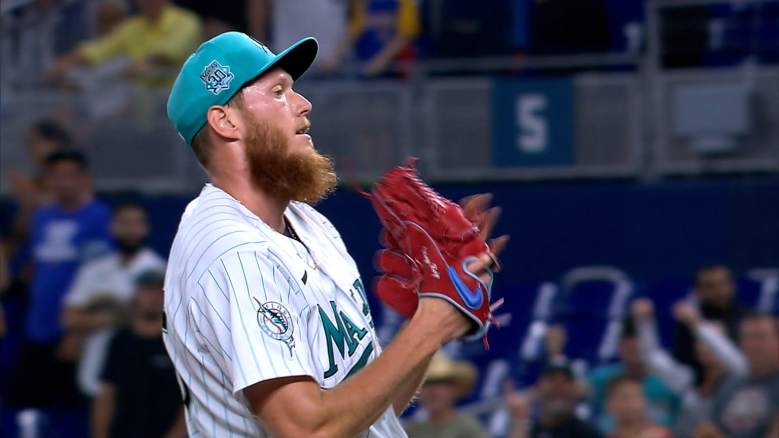 A.J. Puk strikes out Javier Báez to secure the save | 07/28/2023 ...