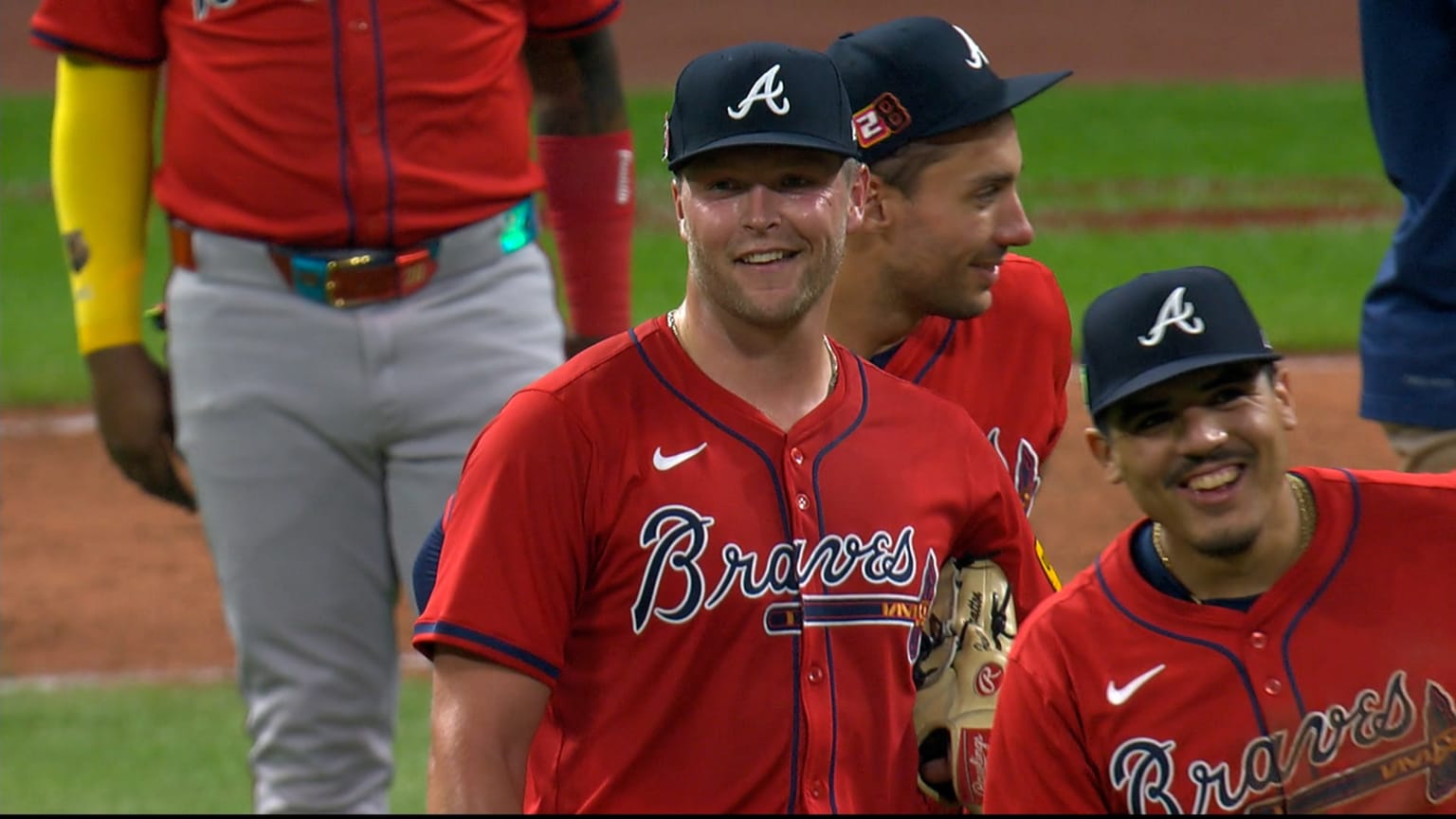 Hunter Stratton cuelga 3 ceros para el salvado | 16/08/2025 | Los ...