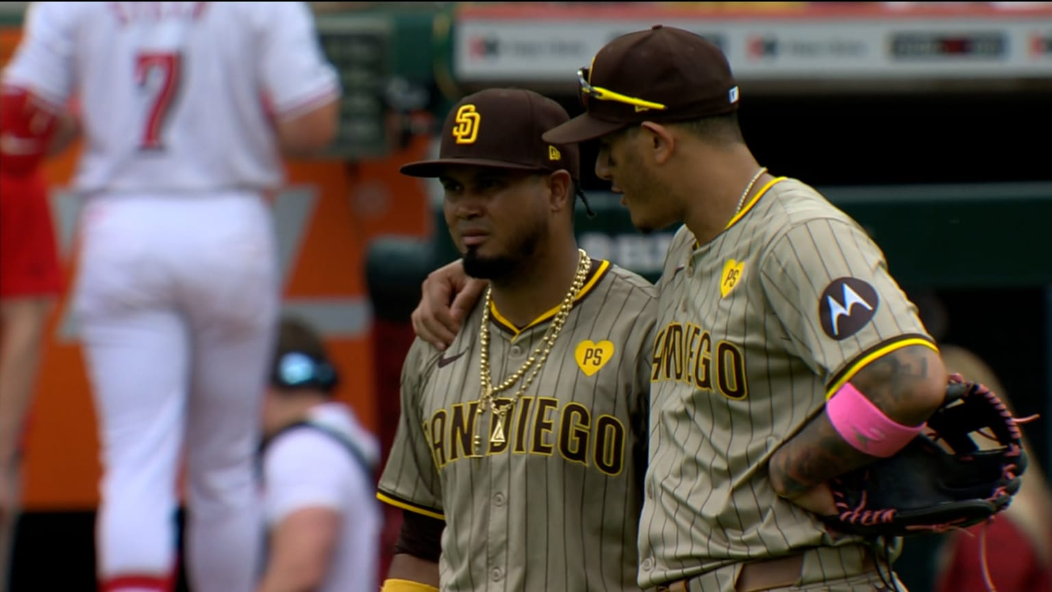 Robert Suarez seals the win | 05/23/2024 | San Diego Padres