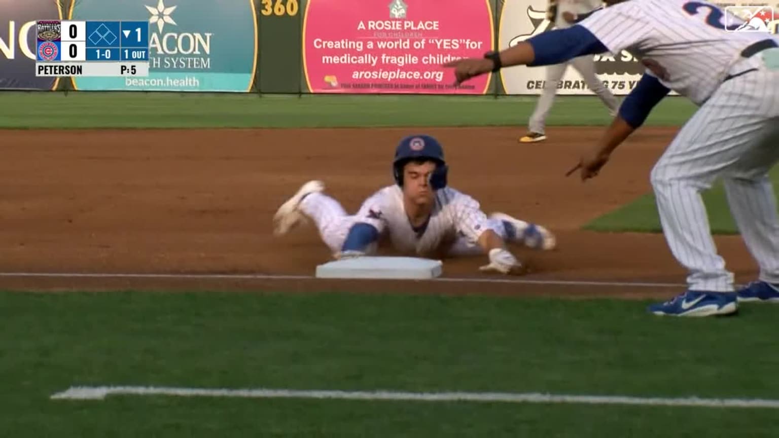 Matt Shaw's first hit | 08/02/2023 | MLB.com