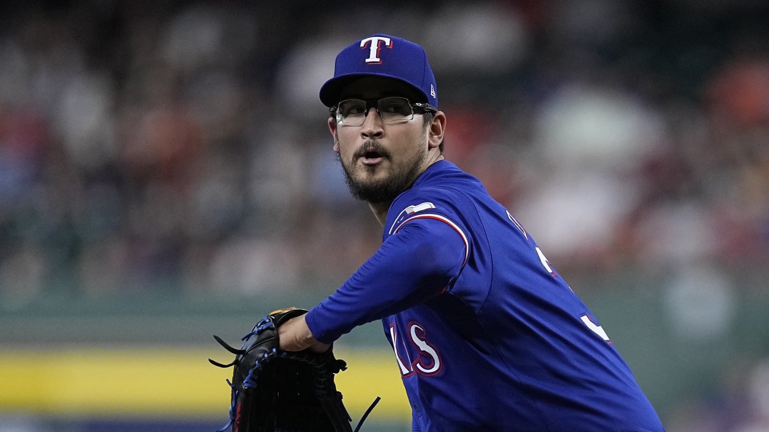 Dane Dunning strikes out three across five innings | 04/12/2024 | Texas ...