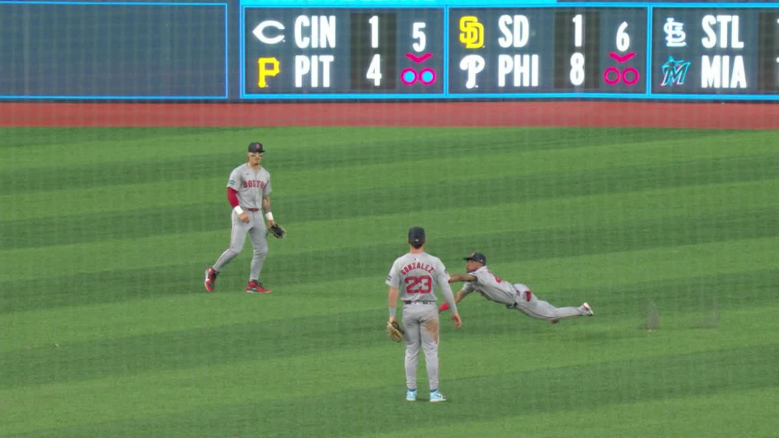 Ceddanne Rafaela's incredible diving catch | 06/17/2024 | Boston Red Sox