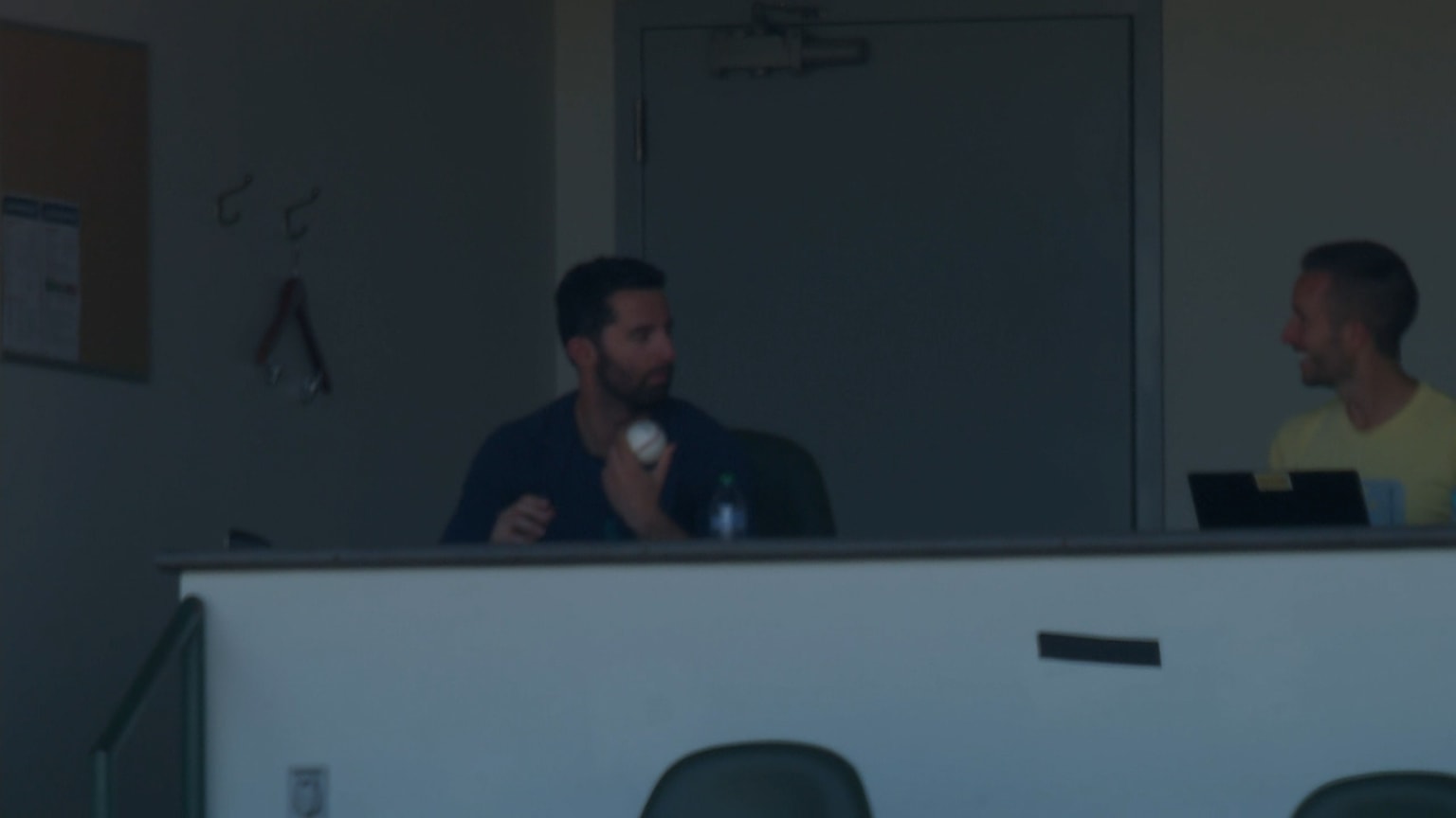 Member of Seattle's front office makes great catch | 07/14/2024 ...