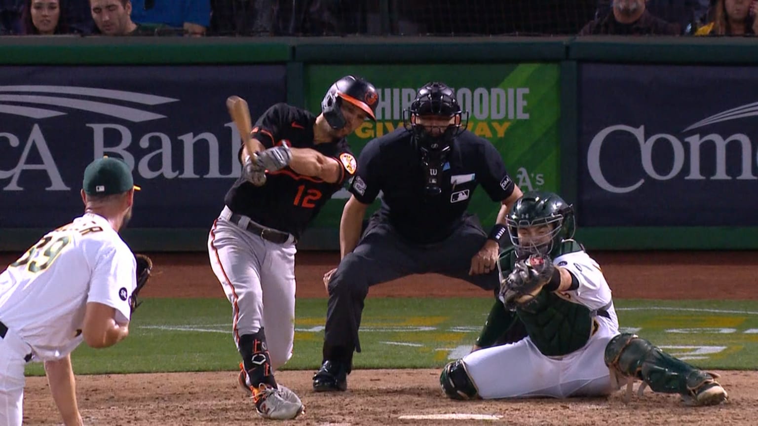 Adam Frazier drives an RBI double to right field | 08/18/2023 ...